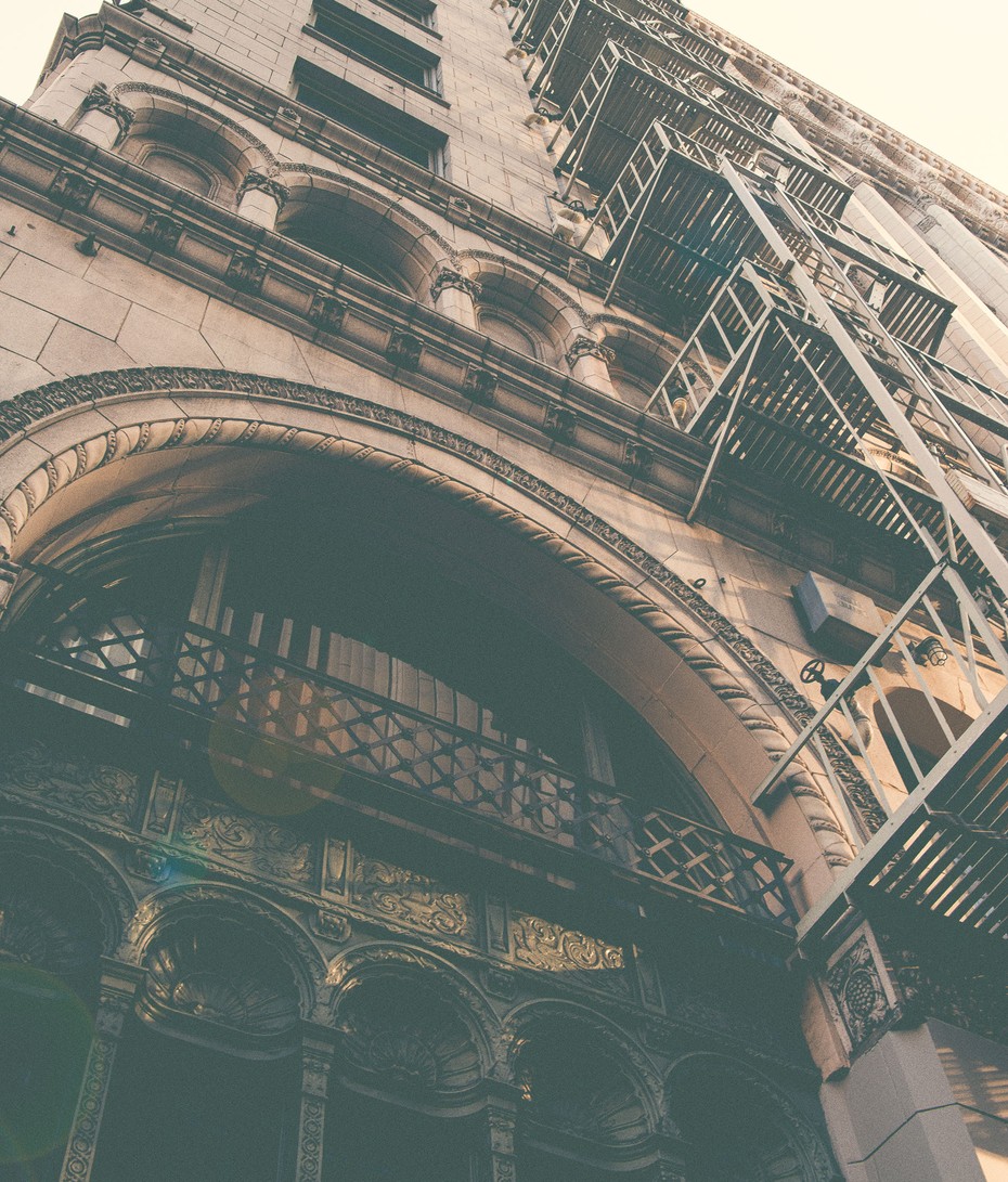 Creating a Vintage Effect with Noise and a Lens Flare in Photoshop ...