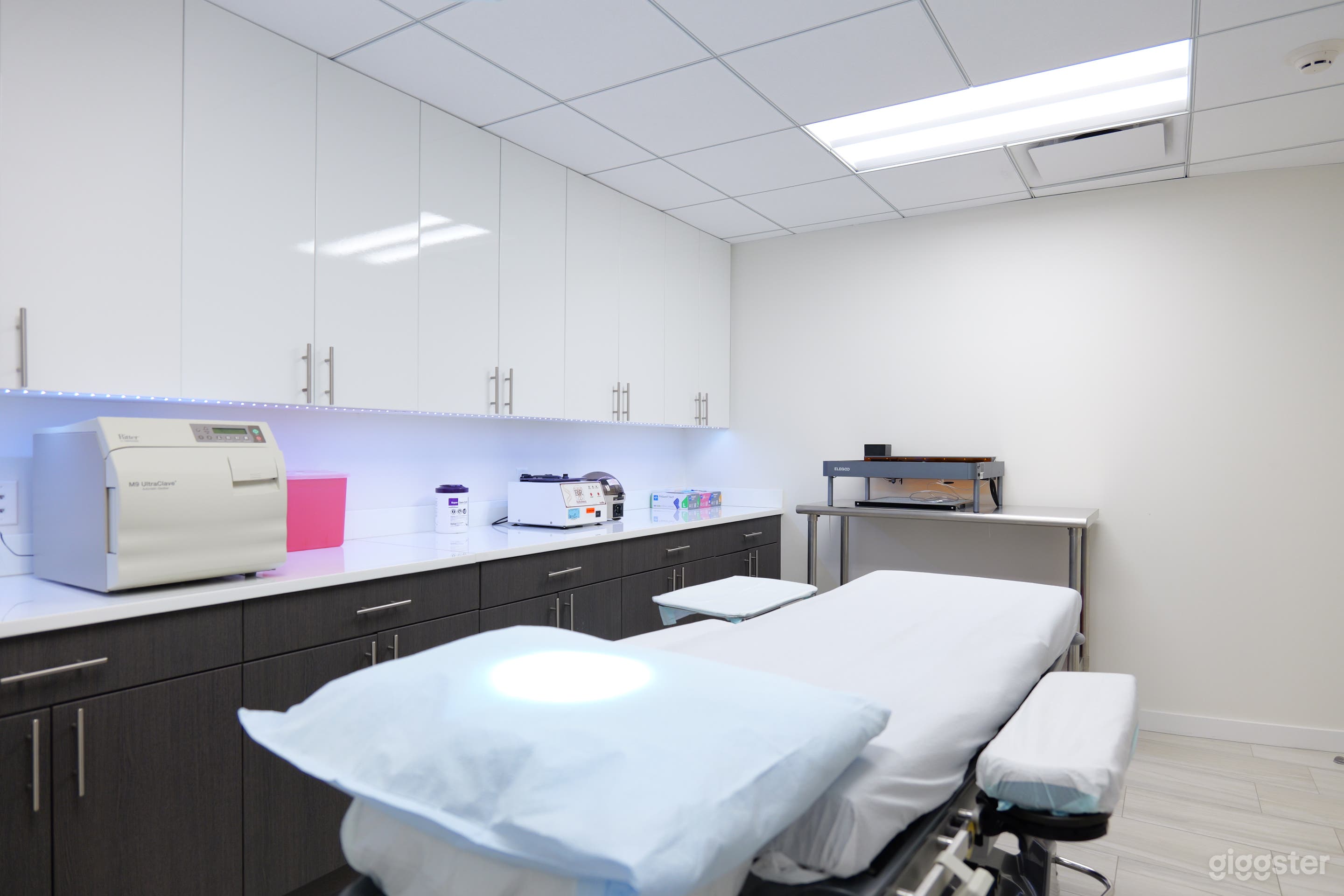 Real Westchester Doctor’s Office + Procedure Room | Rent this location ...