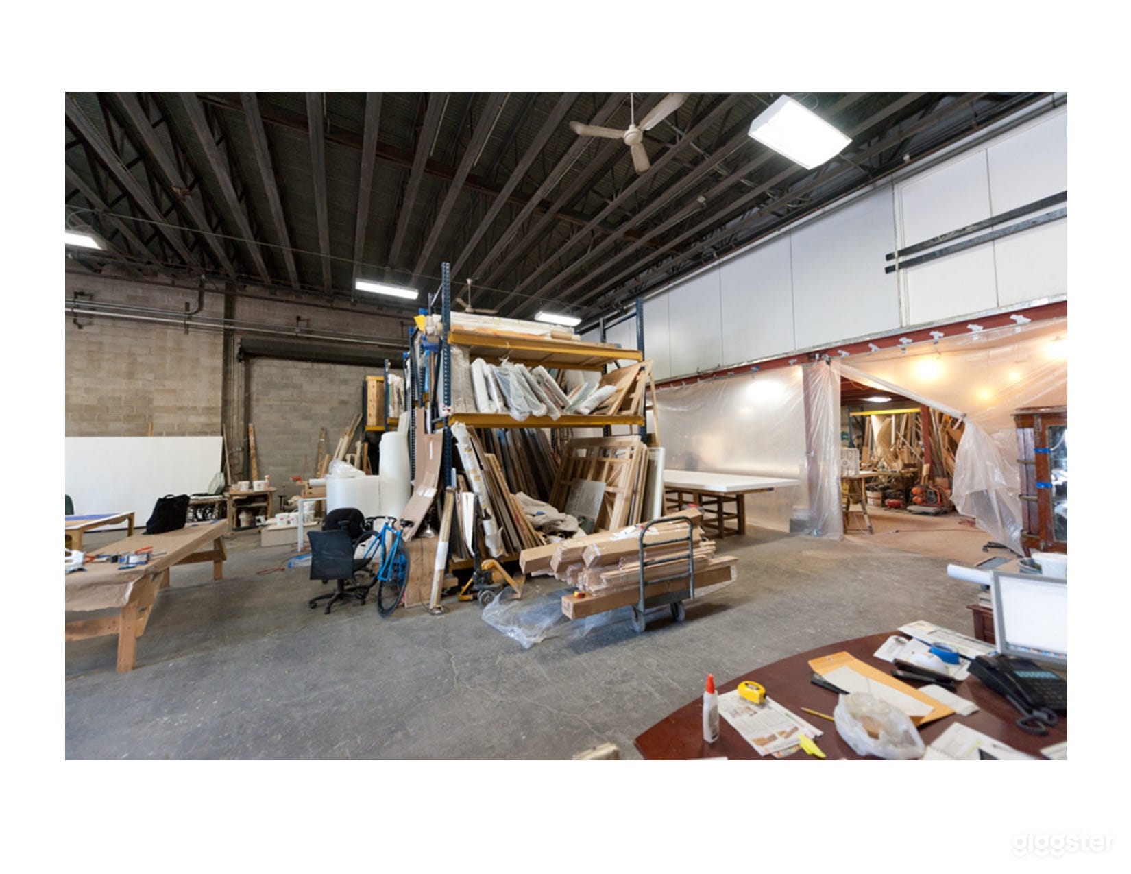 Large industrial storage space with courtyard in Bushwick | Rent this ...