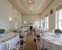 Rent Pubs with Function Rooms Near Me | Best Venues | Giggster