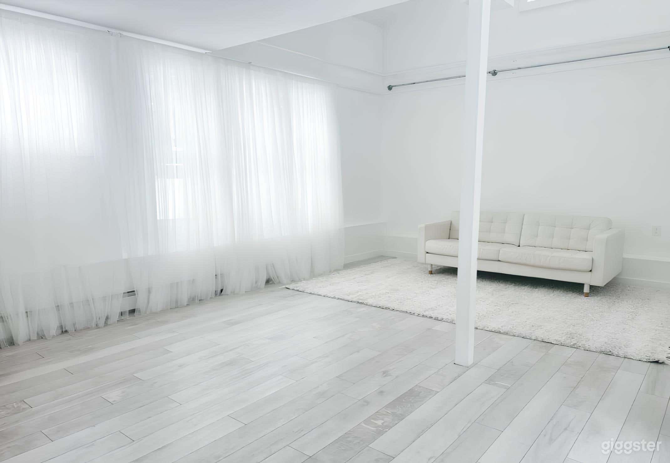 Bright & Minimal, Natural Light Photography Creative Space | Rent this ...