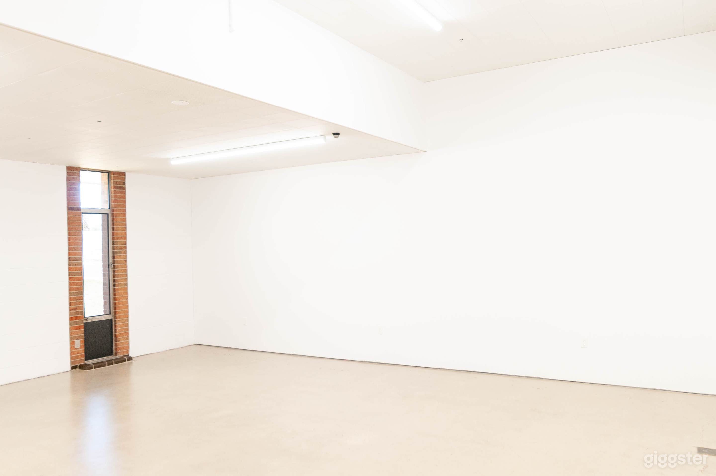 Modern Creative Hub in Metro Detroit | Rent this location on Giggster