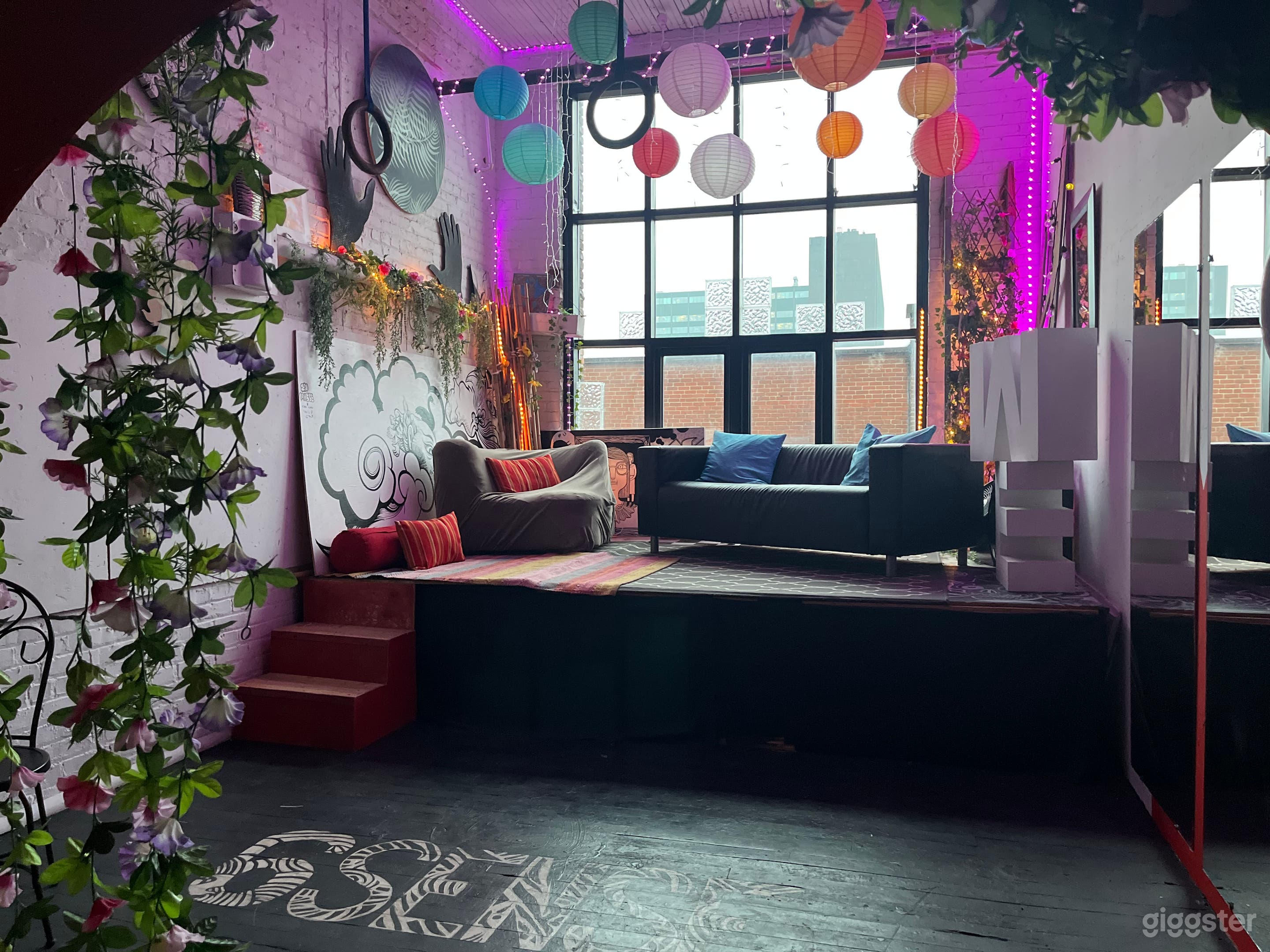 Creative Studio | Rent this location on Giggster