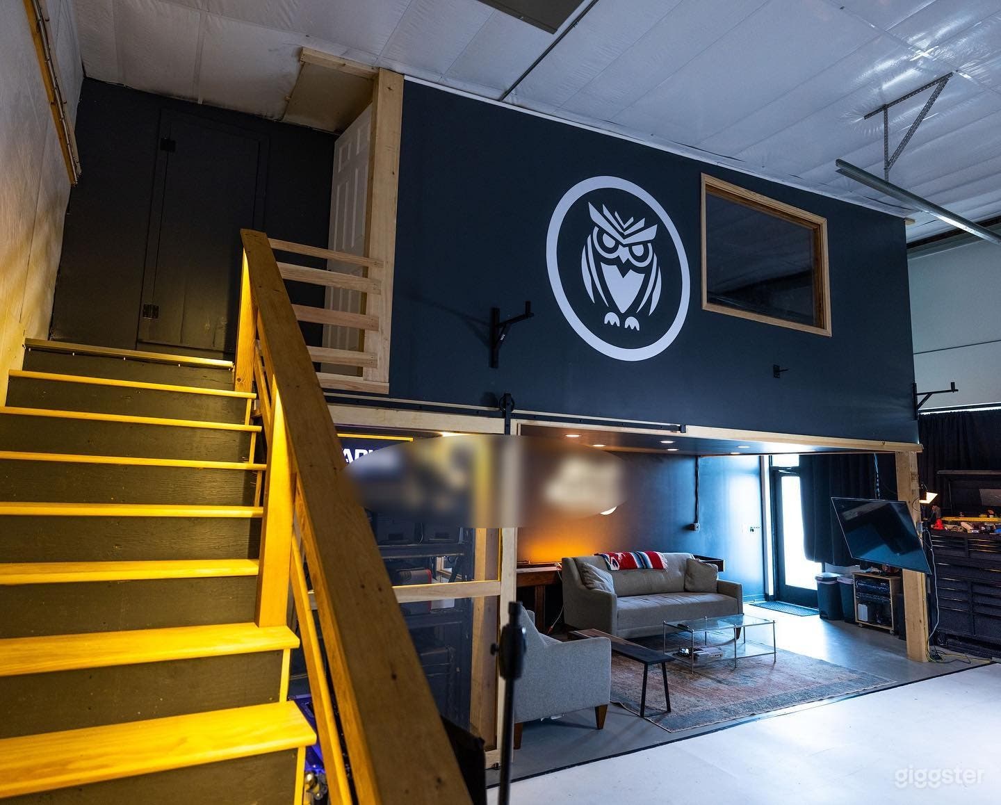 Modern Recording & Film Studio with Lounge | Portland | Rent this ...