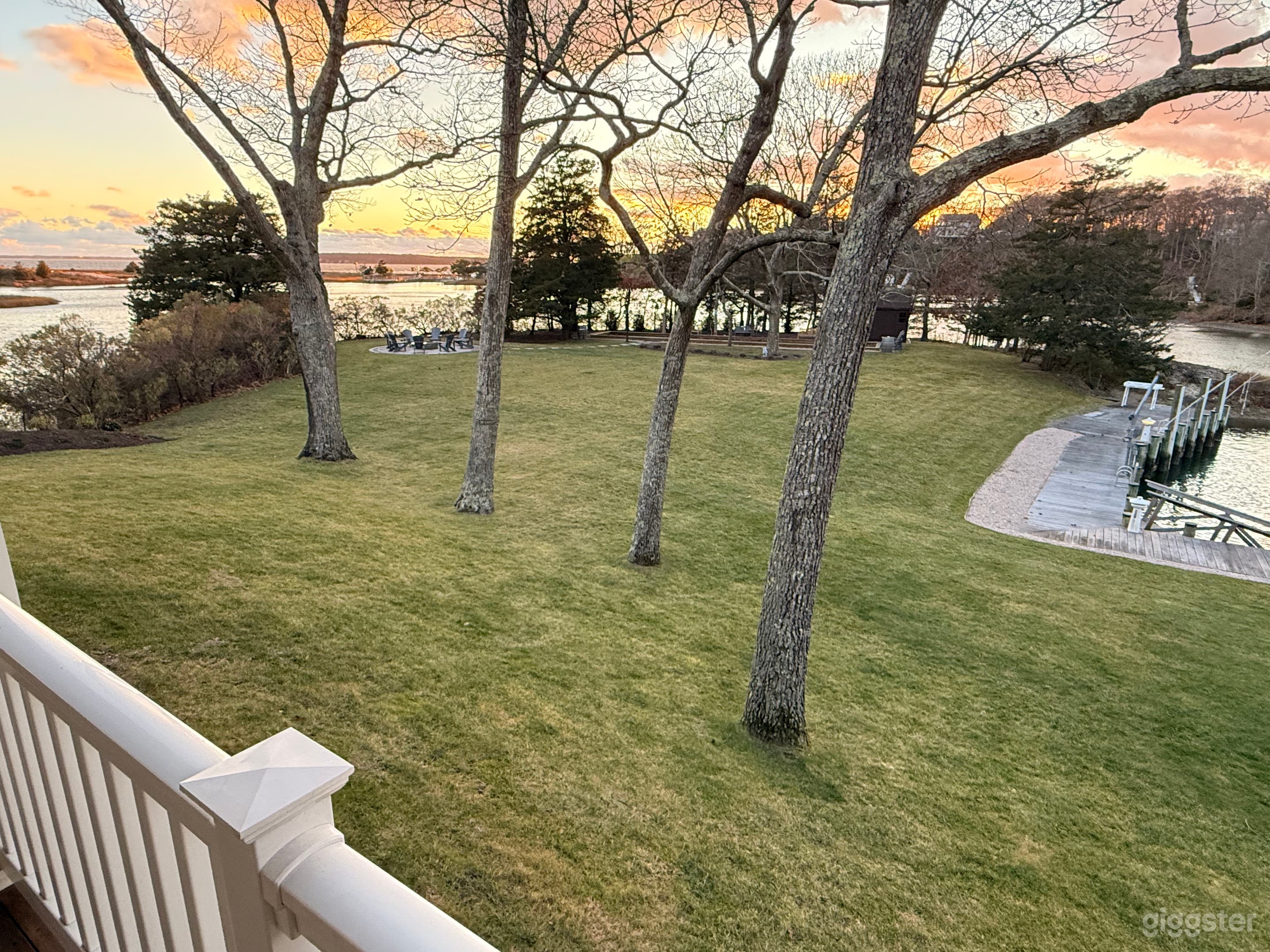 Waterfront Backyard with Dock | Rent this location on Giggster