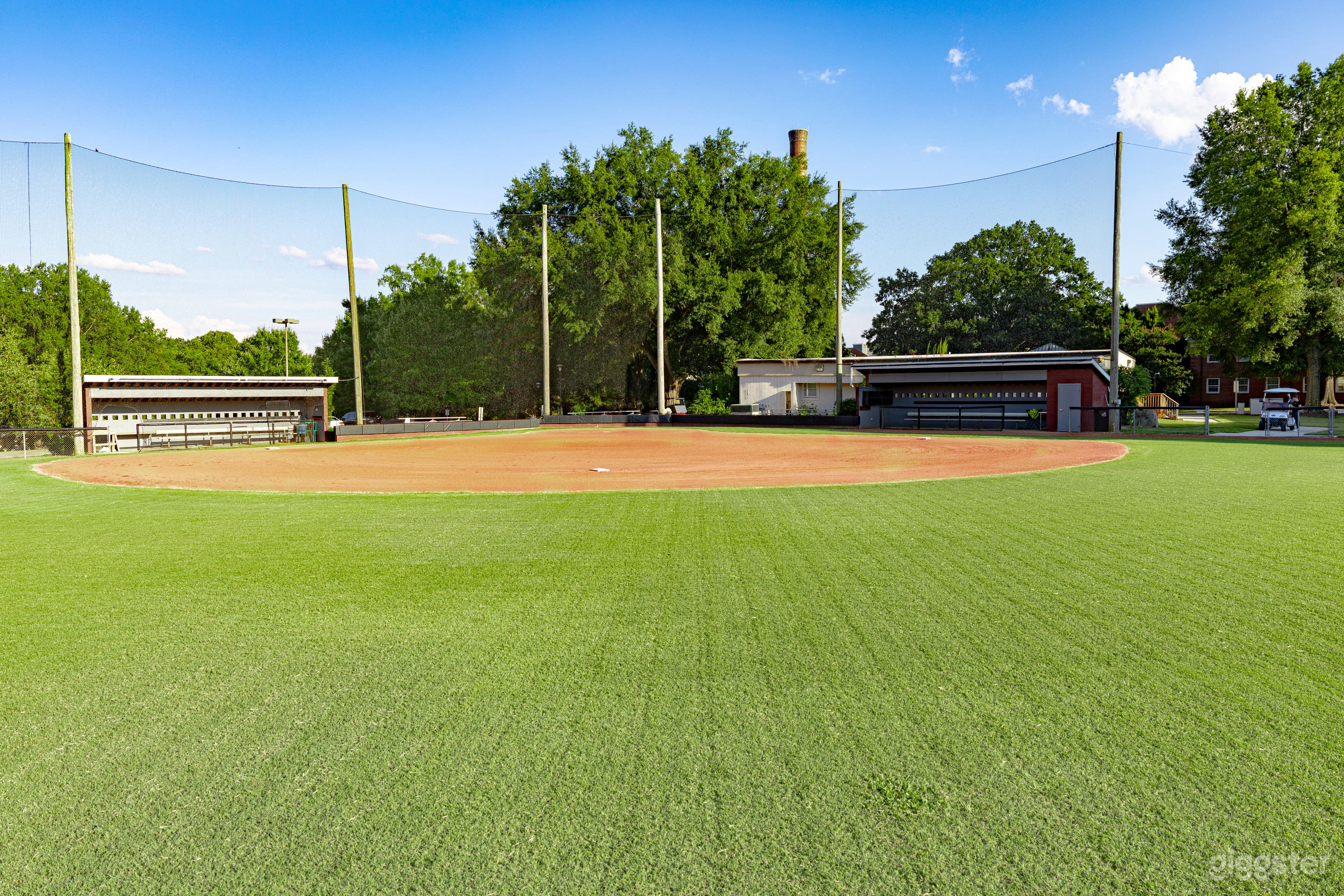 Premier Softball Field | Rent this location on Giggster