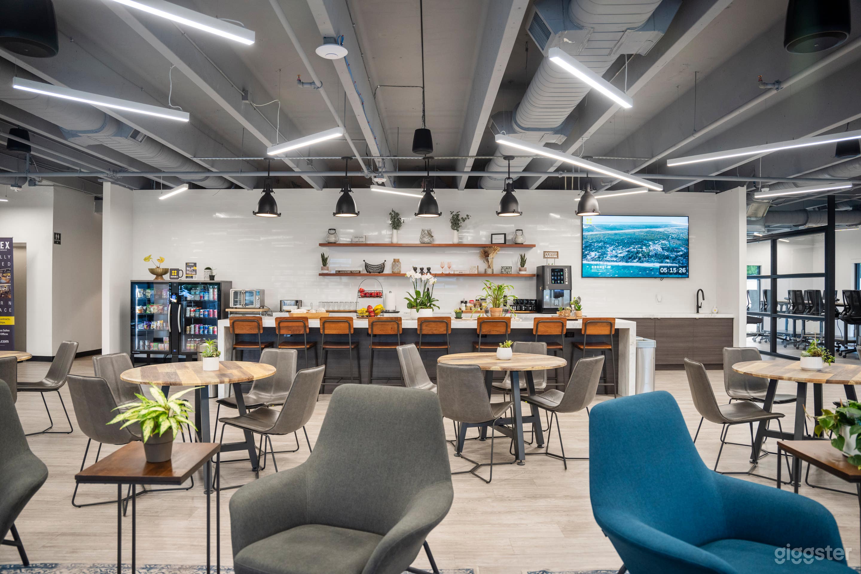 Modern, Flexible Event Space | Rent this location on Giggster