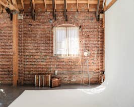 Prom Venues Near Me | Stunning, Affordable Locations | Giggster