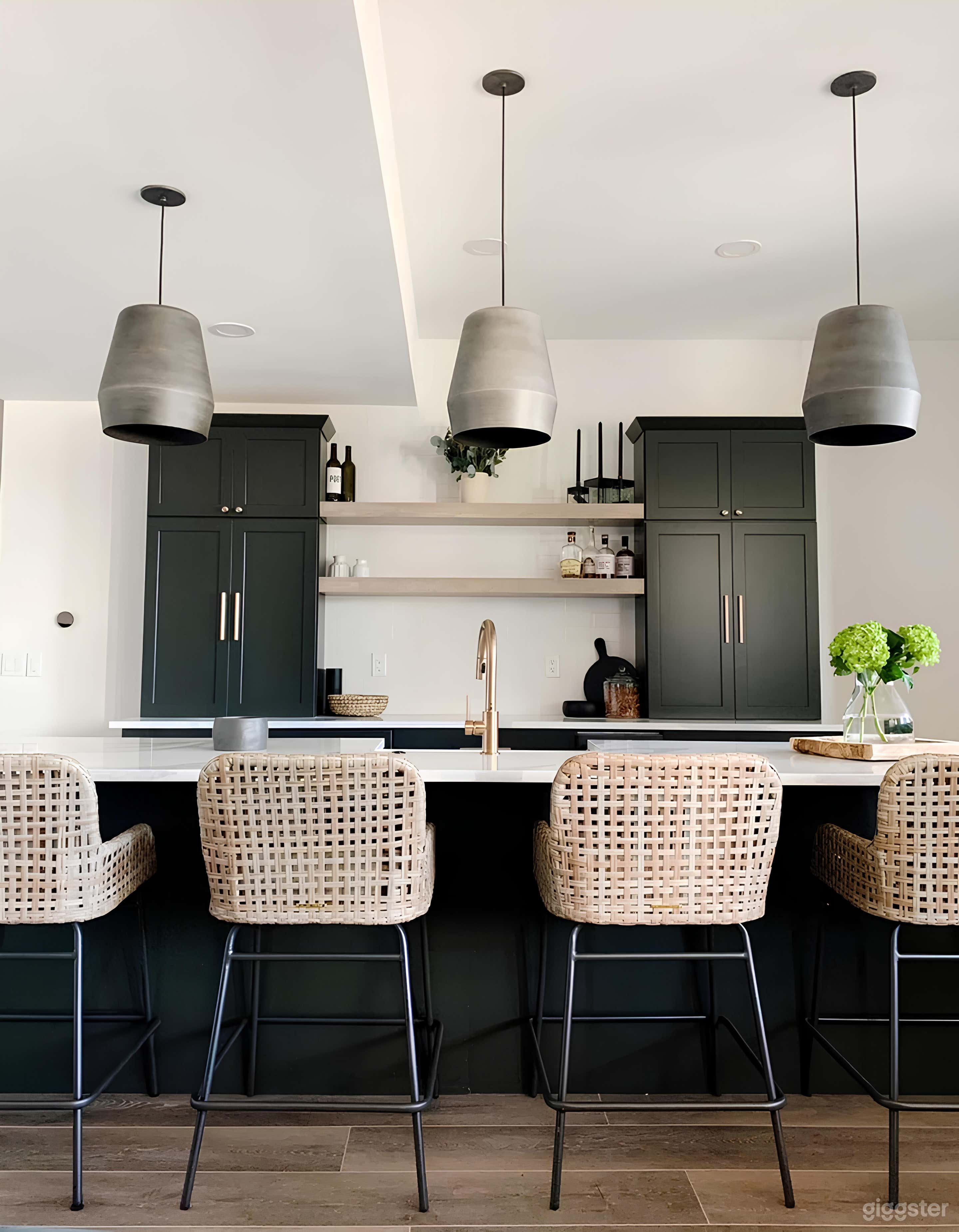 Modern Organic, Bright White Home | Rent this location on Giggster