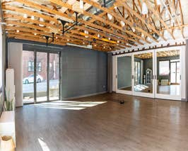 Fitness Studio Space for Rent Near Me | Private Gym Rentals | Giggster