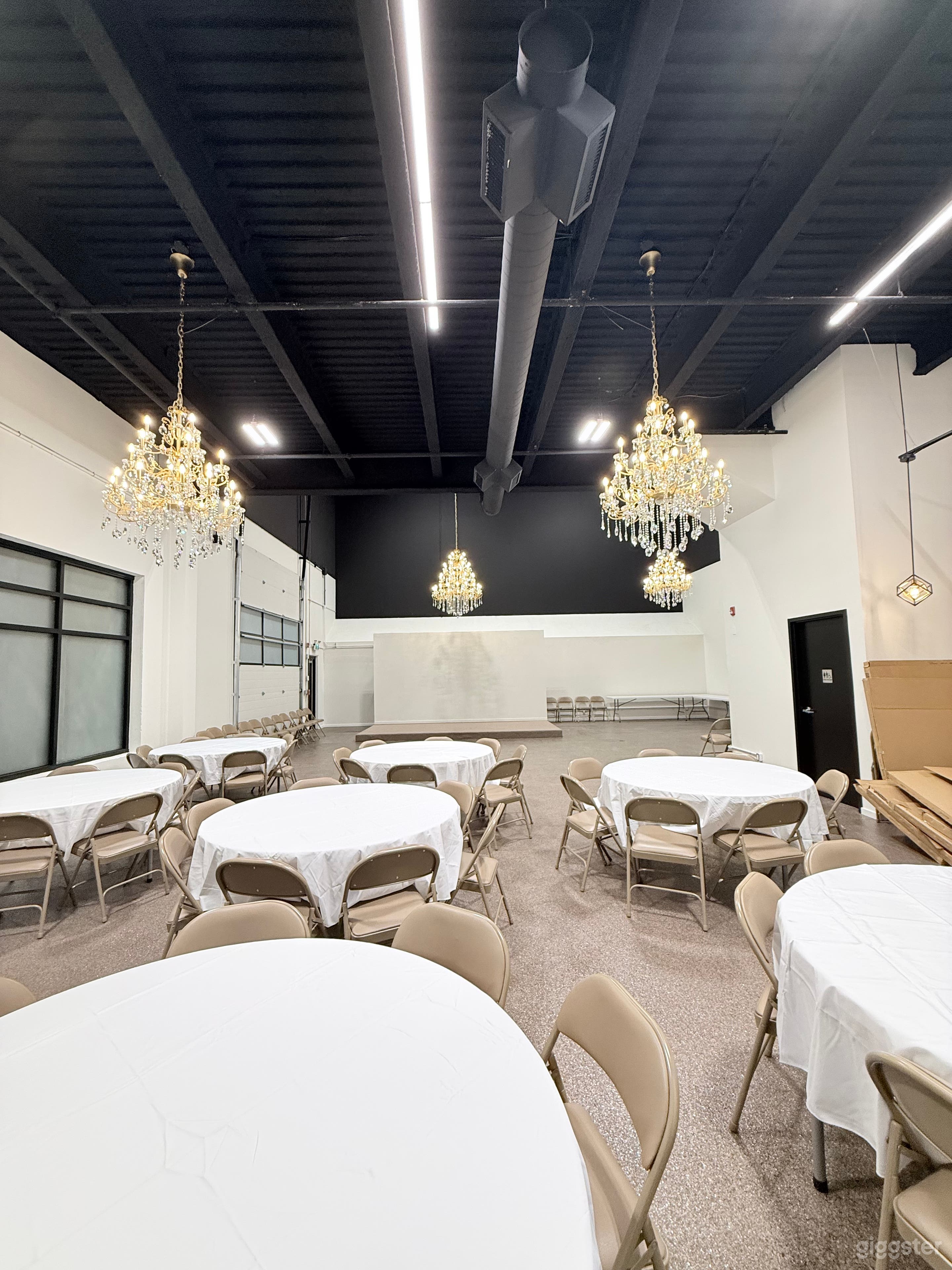 Stunning open-concept event space | Rent this location on Giggster