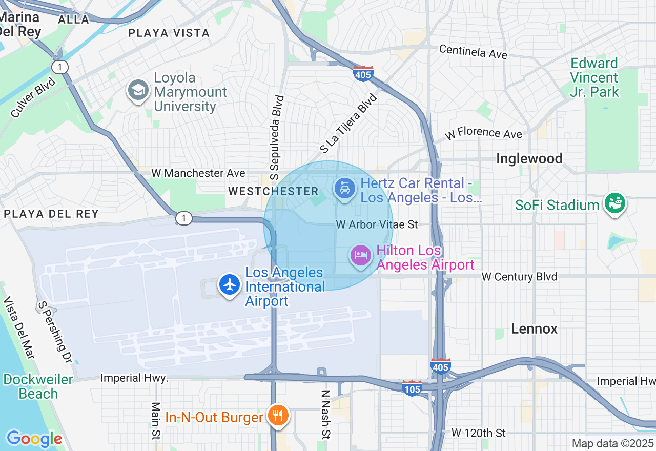 Stylish Outdoor Private Backyard | Rent this location on Giggster